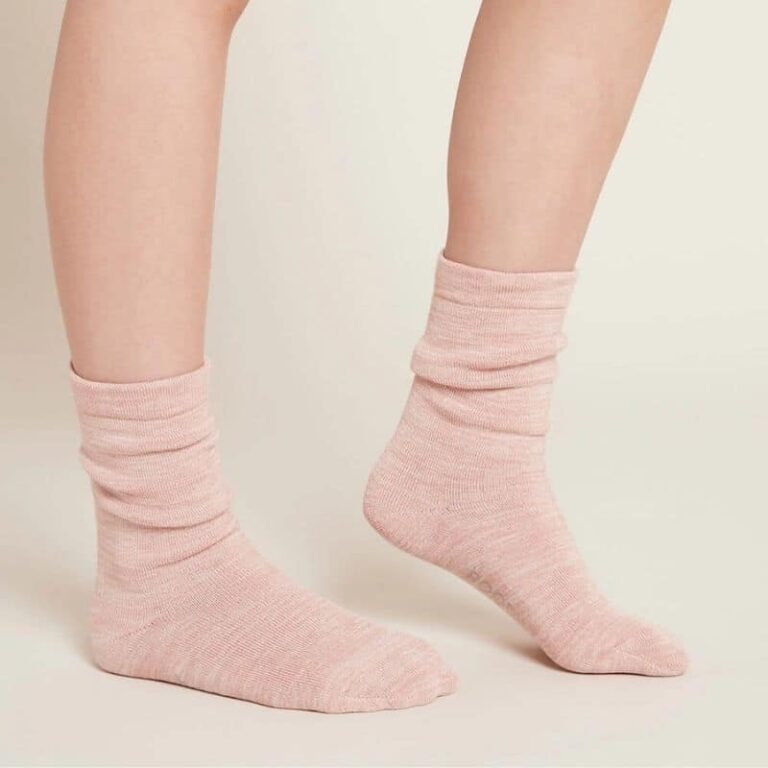 9 Best Sustainable Socks - Going Zero Waste