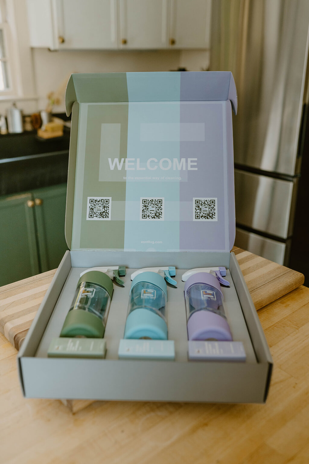 3 Reasons to Try ESNTL LVG Sustainable Cleaning Products - Going Zero Waste